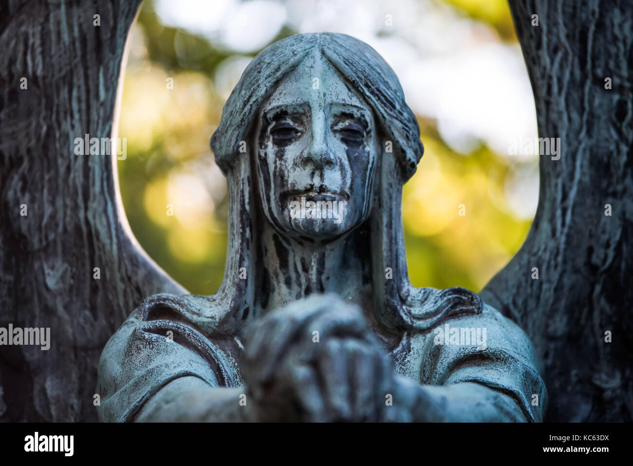 Angel of death victorious hi-res stock photography and images - Alamy