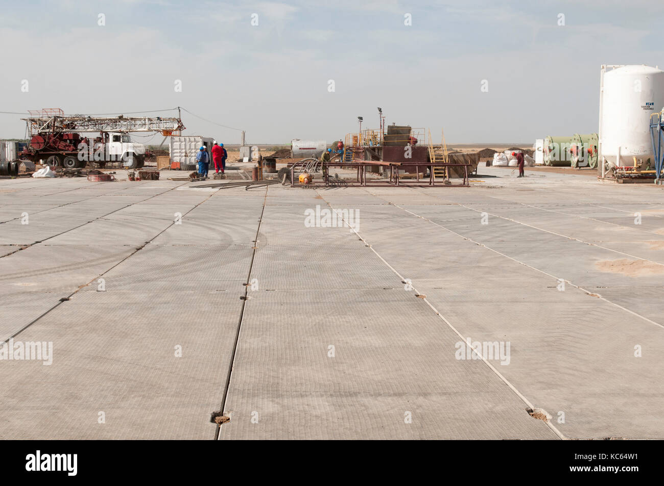 Oil rig floor hi-res stock photography and images - Alamy