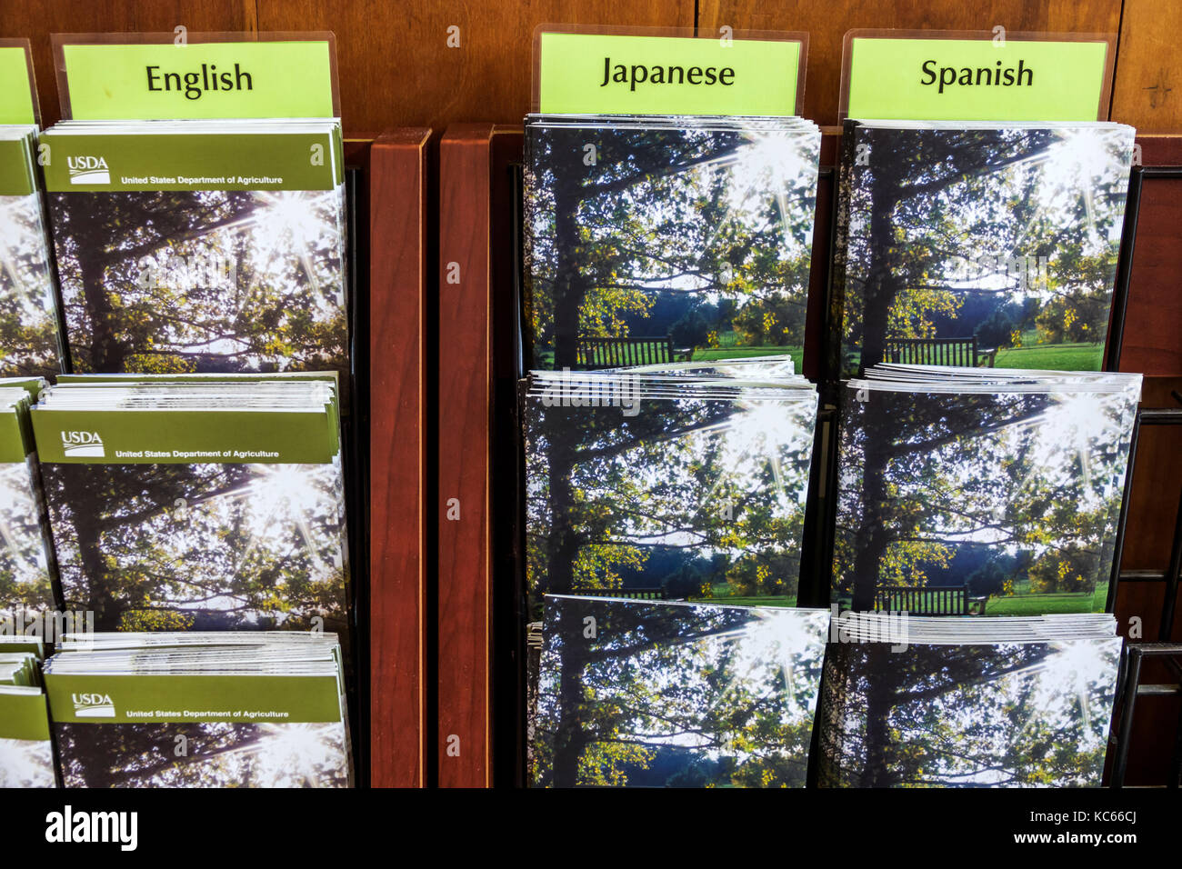 Washington DC,District of Columbia,MOM's Organic Market,grocery store ...