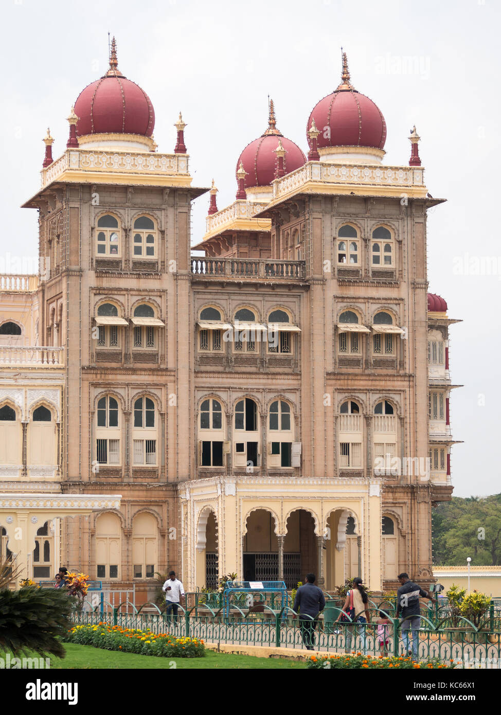 Mysore architecture hi-res stock photography and images - Alamy