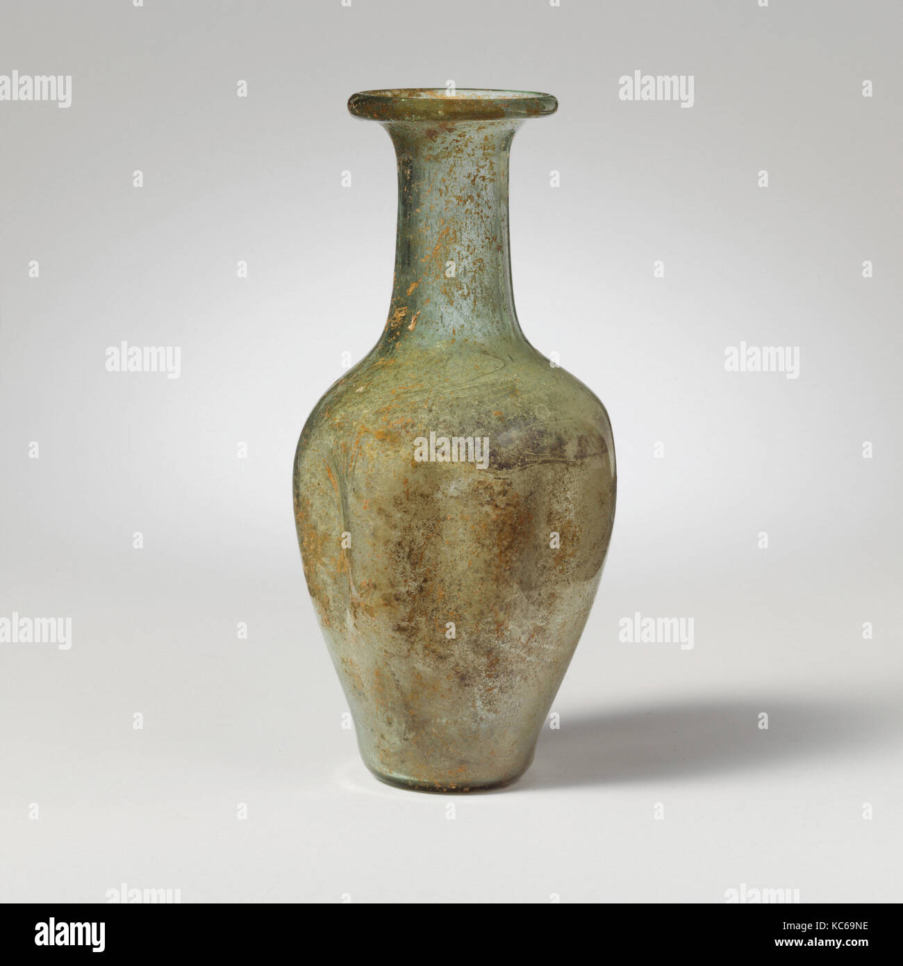 Elongated indents hi-res stock photography and images - Alamy