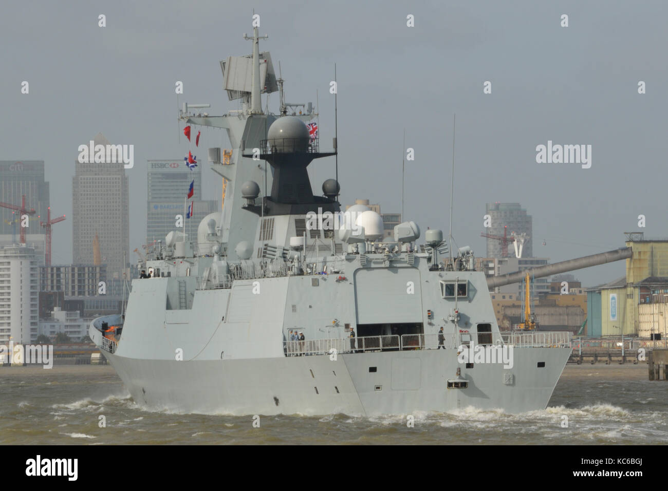 Type 054a frigate hi-res stock photography and images - Alamy