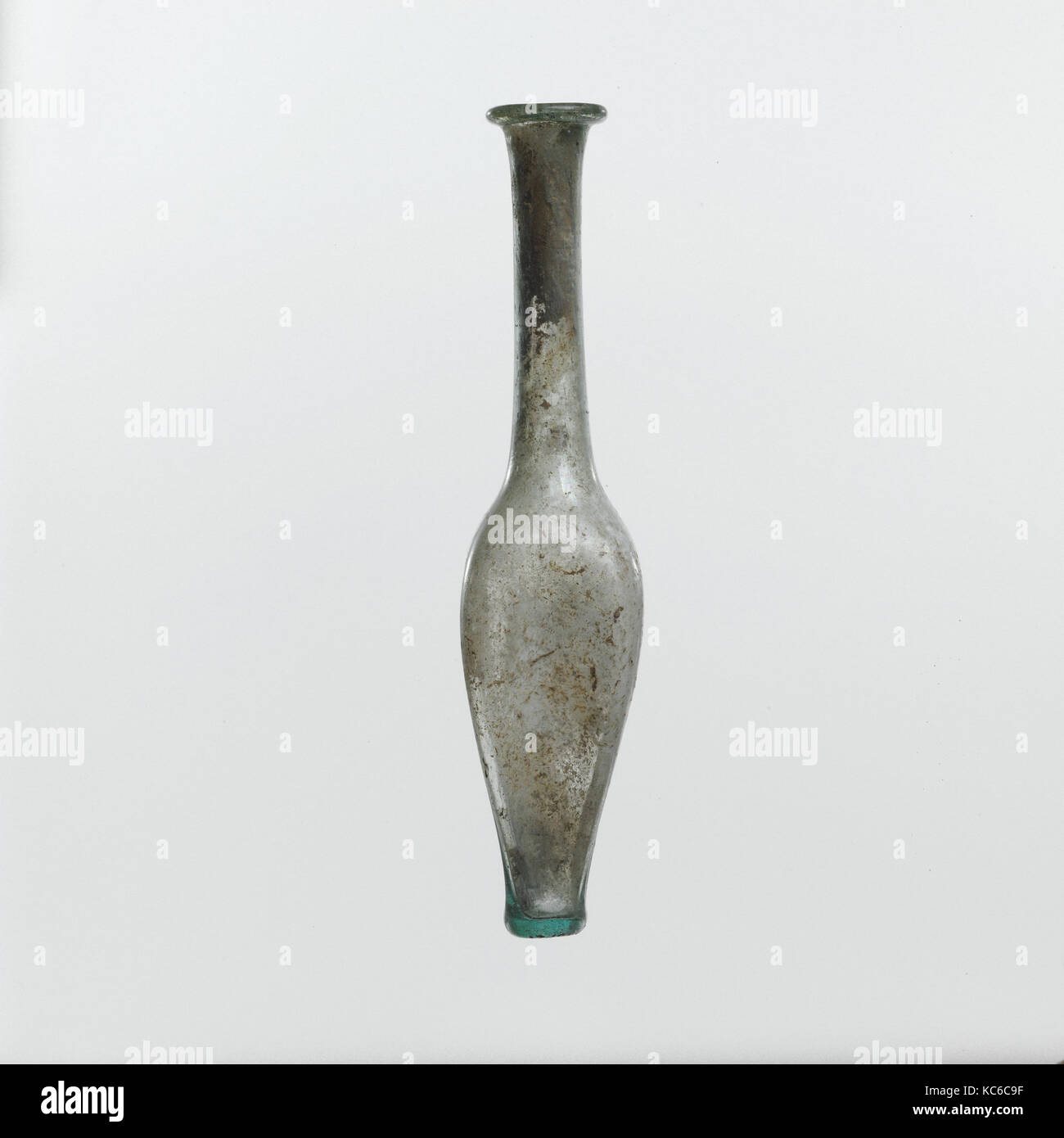 Indented hi-res stock photography and images - Alamy