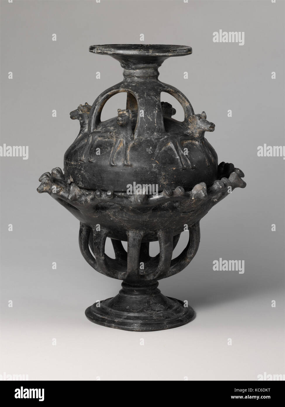 Terracotta pyxis (box with lid), Archaic, ca. 550–525 B.C., Etruscan ...