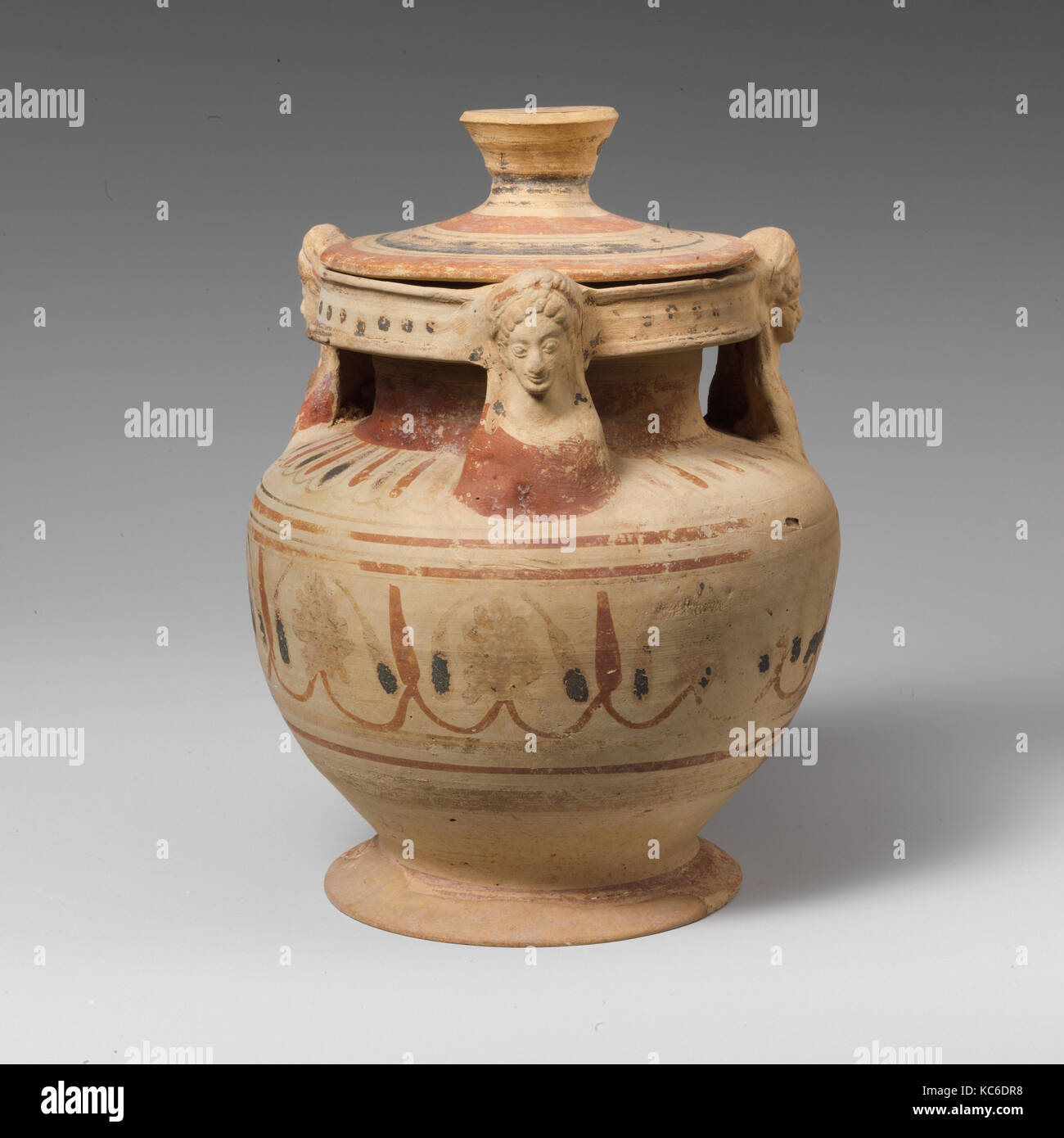 Terracotta pyxis hi-res stock photography and images - Alamy
