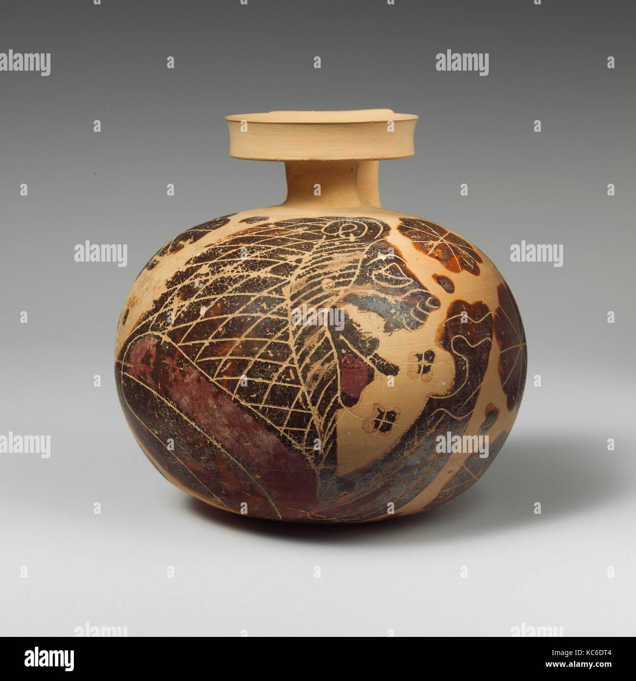 Corinthian aryballos hi-res stock photography and images - Alamy