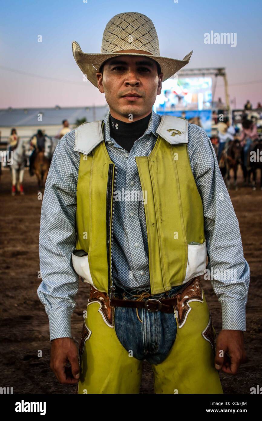 Behind the scene of the sport of Vaqueros, horse riders and Jineteo de ...