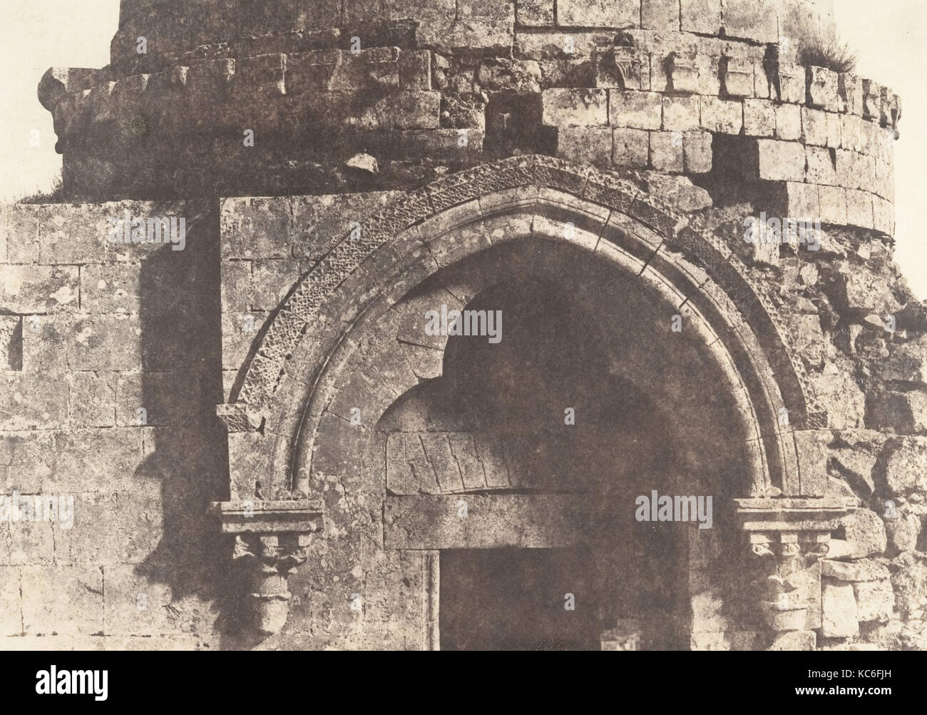 Jérusalem, Détails de la porte d'un Dôme sépulcral, Auguste Salzmann ...