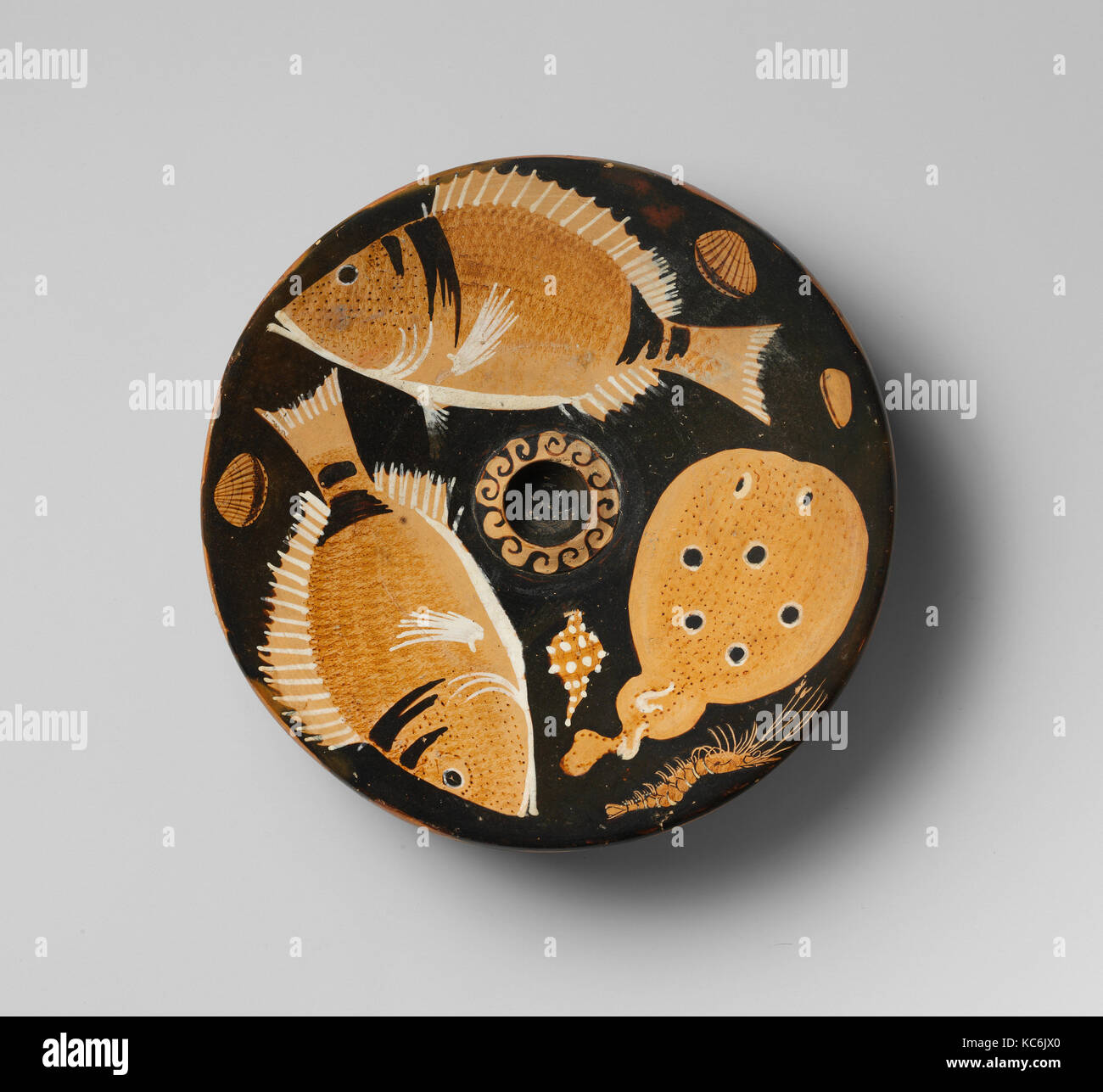 Campanian red figure fish plate hi-res stock photography and images - Alamy