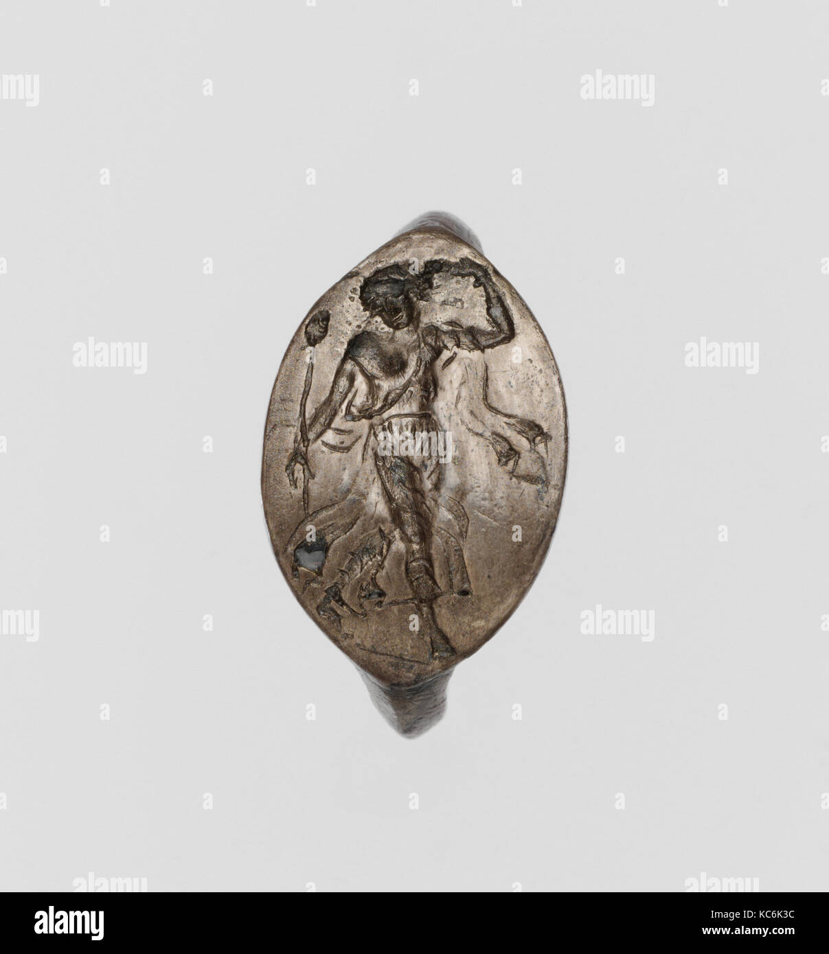 Gold ring 5th century greek hi-res stock photography and images - Alamy