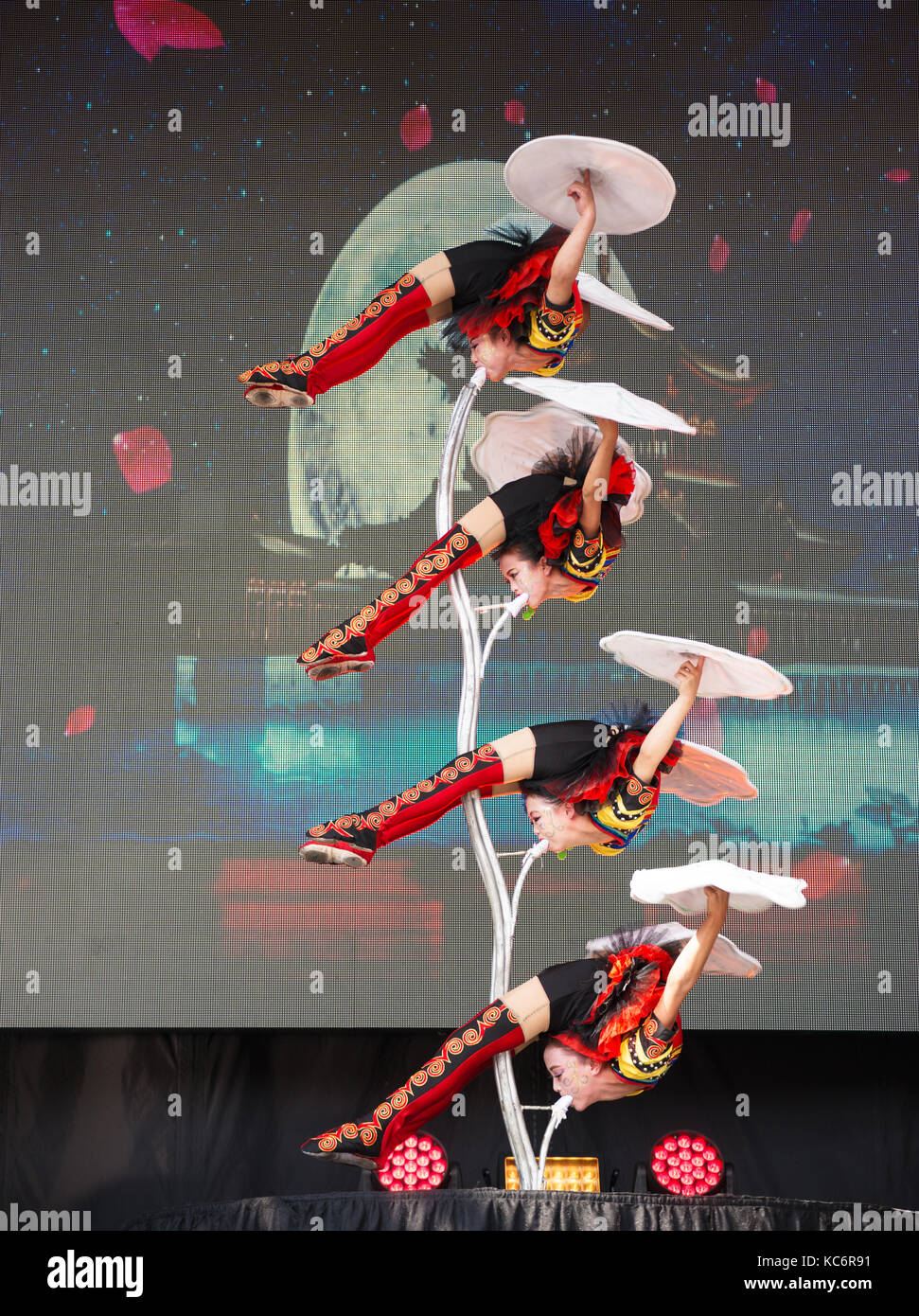 Contortion Act High Resolution Stock Photography and Images - Alamy