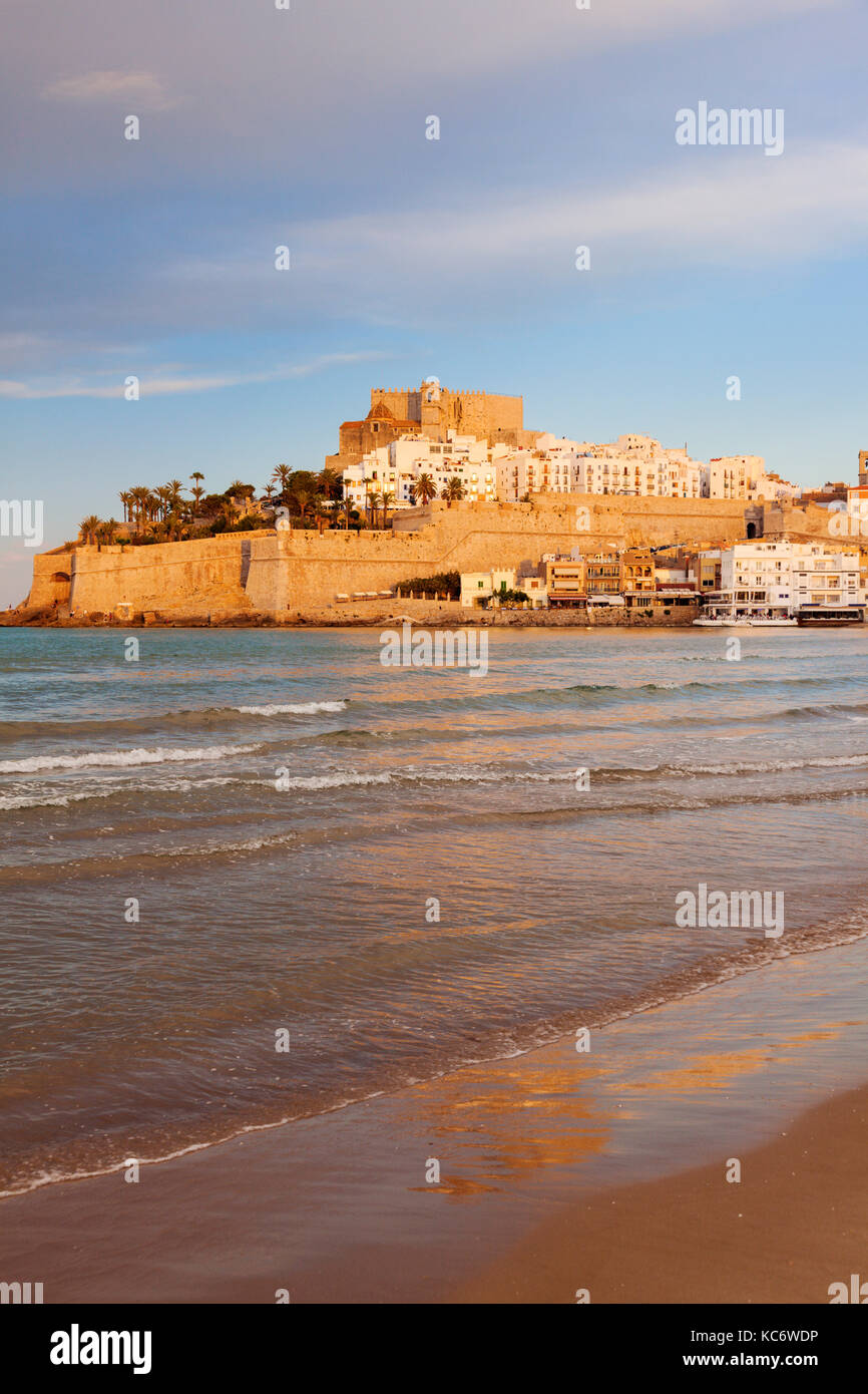 Spain, Valencian Community, Peniscola, Waterfront town on hill with sea ...