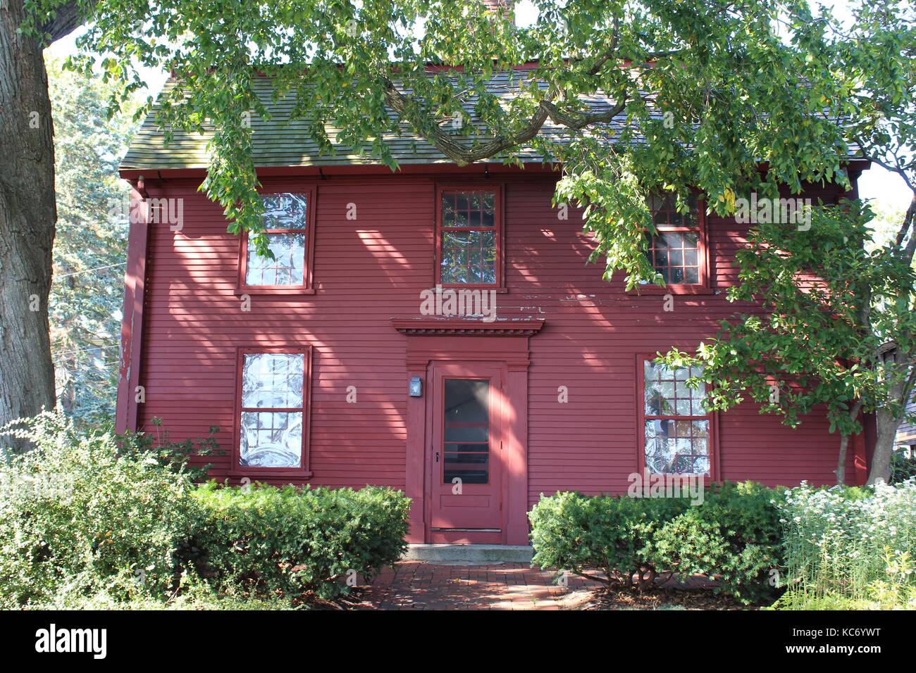 Southern living hi-res stock photography and images - Alamy