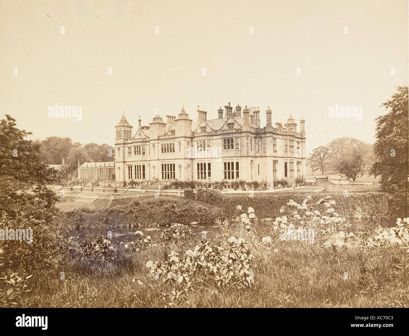 Garscube House, Scotland, 1860s–70s, Albumen silver print from glass ...