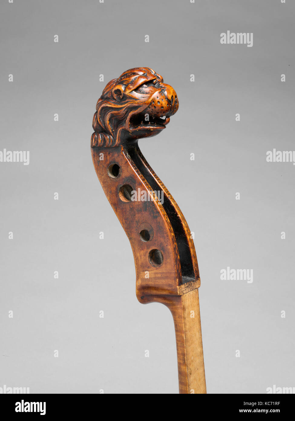 Cello head hi-res stock photography and images - Alamy