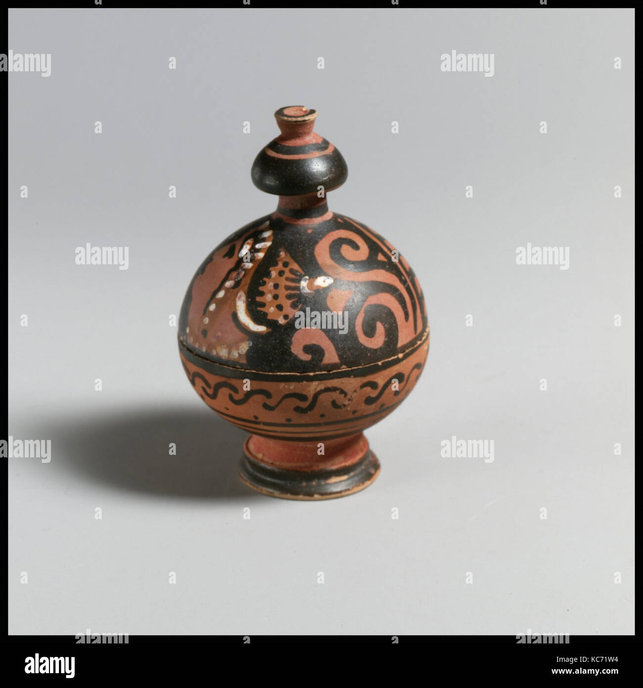 Greek woman classical figure hi-res stock photography and images - Alamy