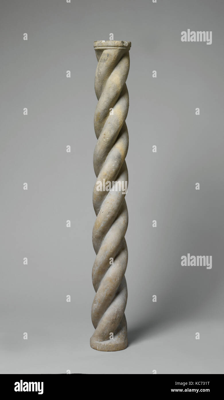 Spiral column hi-res stock photography and images - Alamy