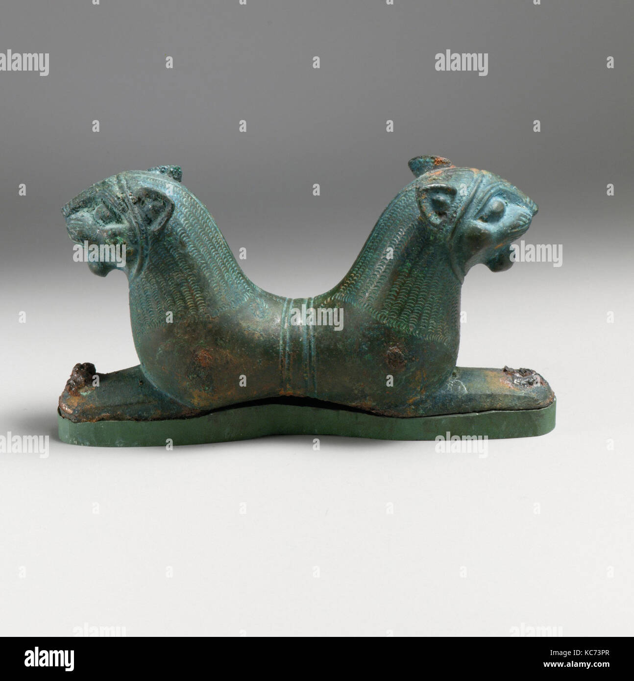 Double lion hi-res stock photography and images - Alamy