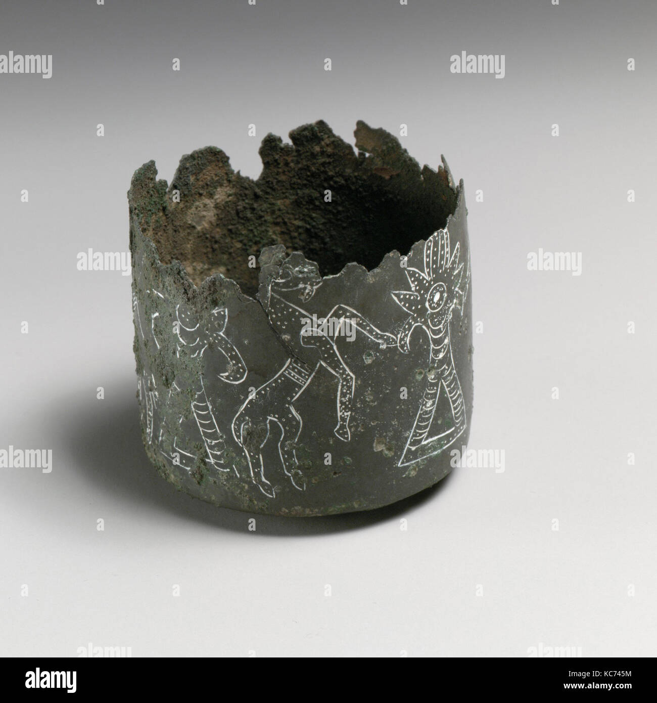 Engraved bronze pyxis hi-res stock photography and images - Alamy