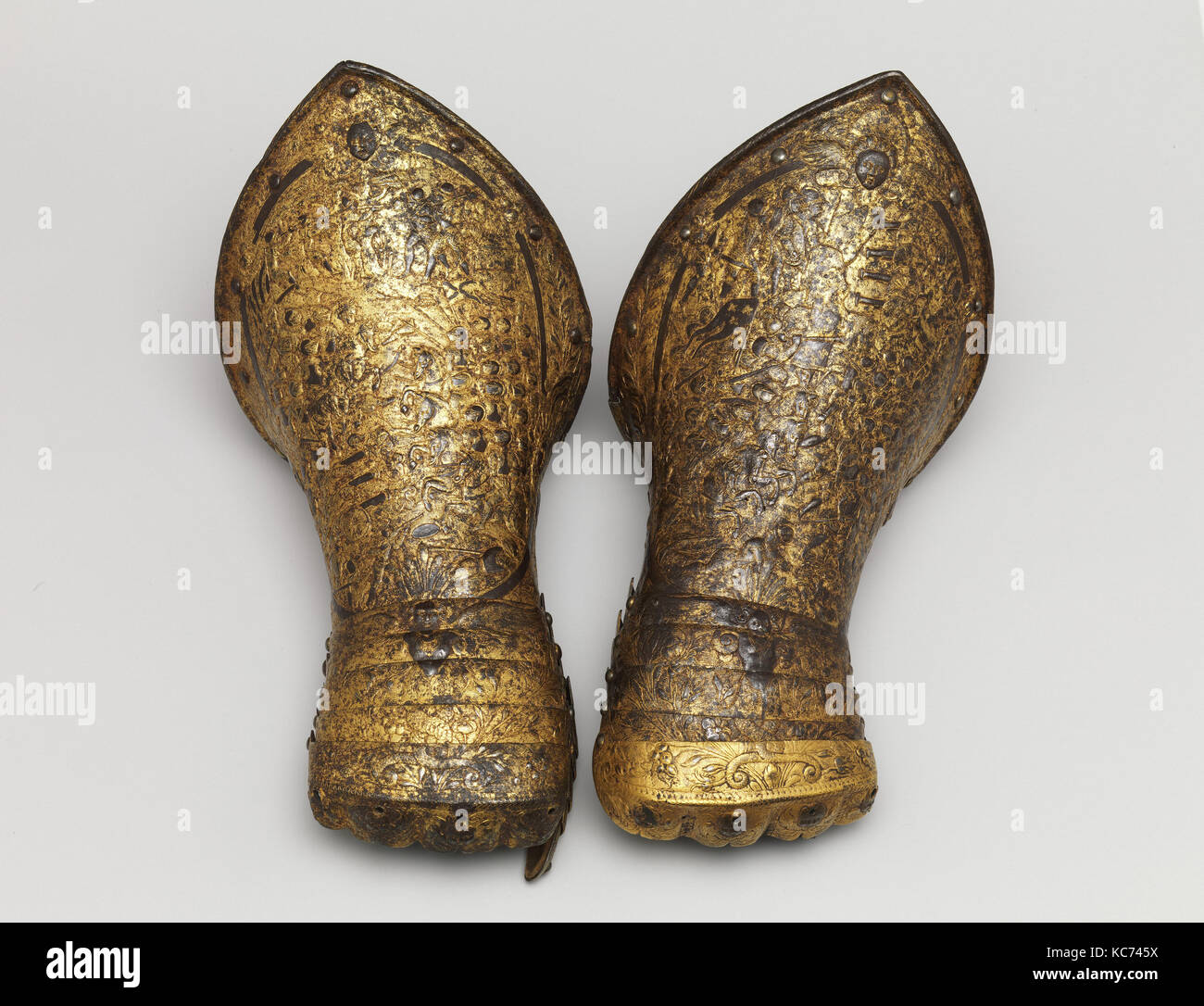 Pair of Gauntlets, ca. 1600, French, Steel, gold, L. of each 12 in. (30 ...