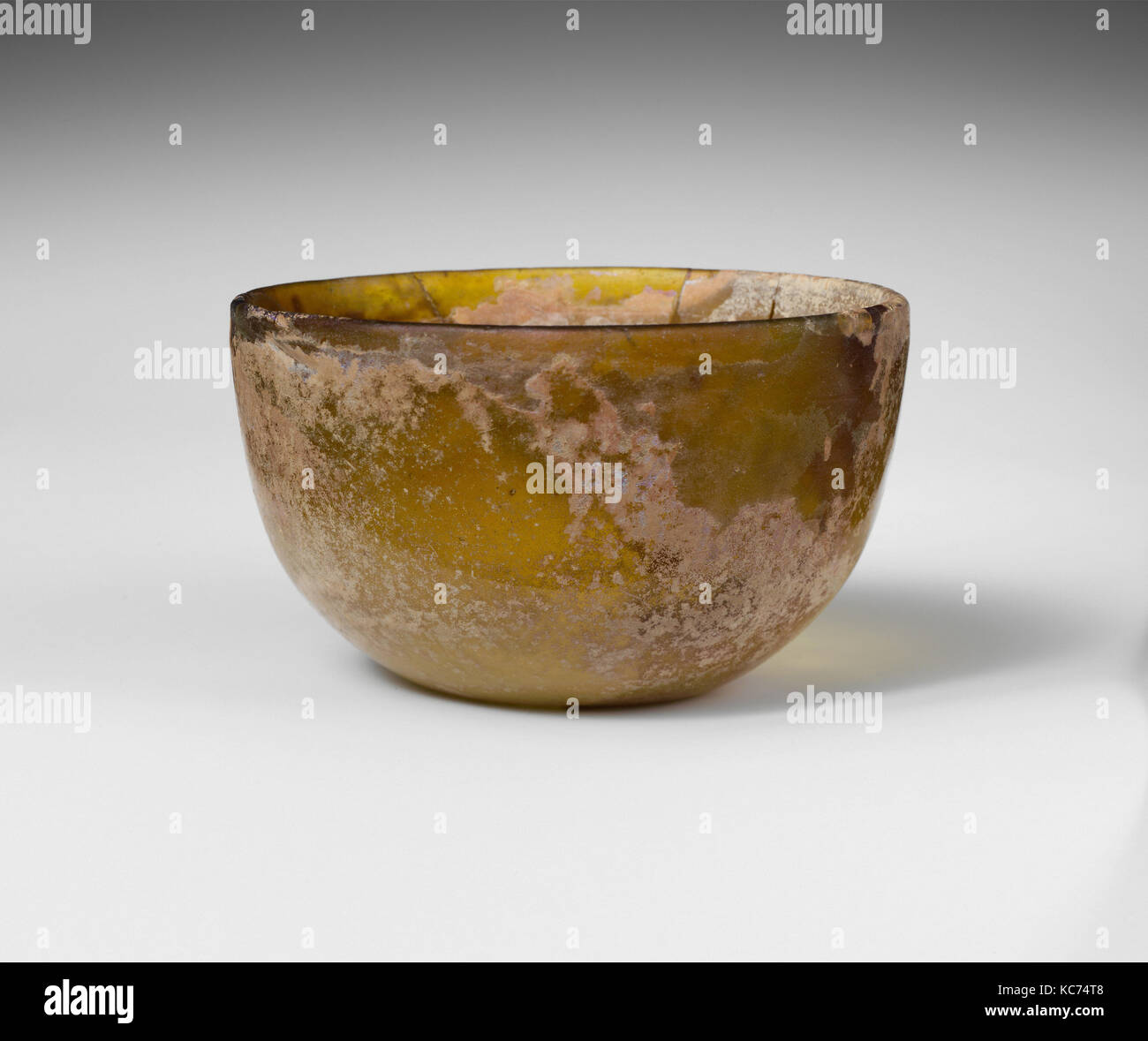 Glass bowl, late 1st century B.C.–early 1st century A.D Stock Photo - Alamy