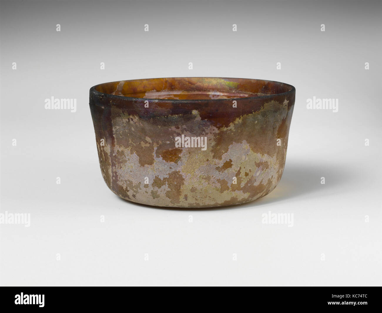Glass bowl, late 1st century B.C.–early 1st century A.D Stock Photo - Alamy