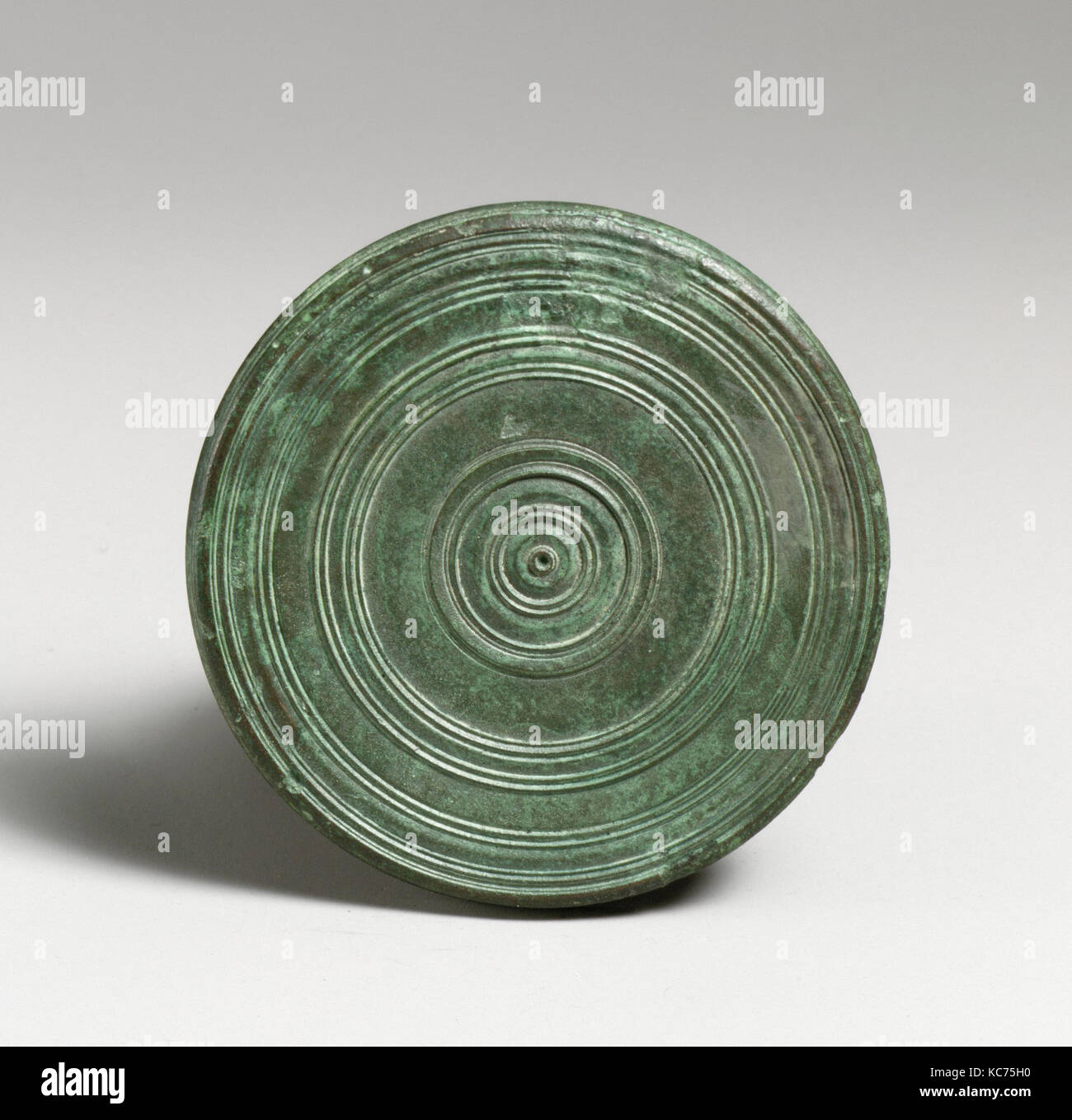 Greek bronze mirror hi-res stock photography and images - Alamy