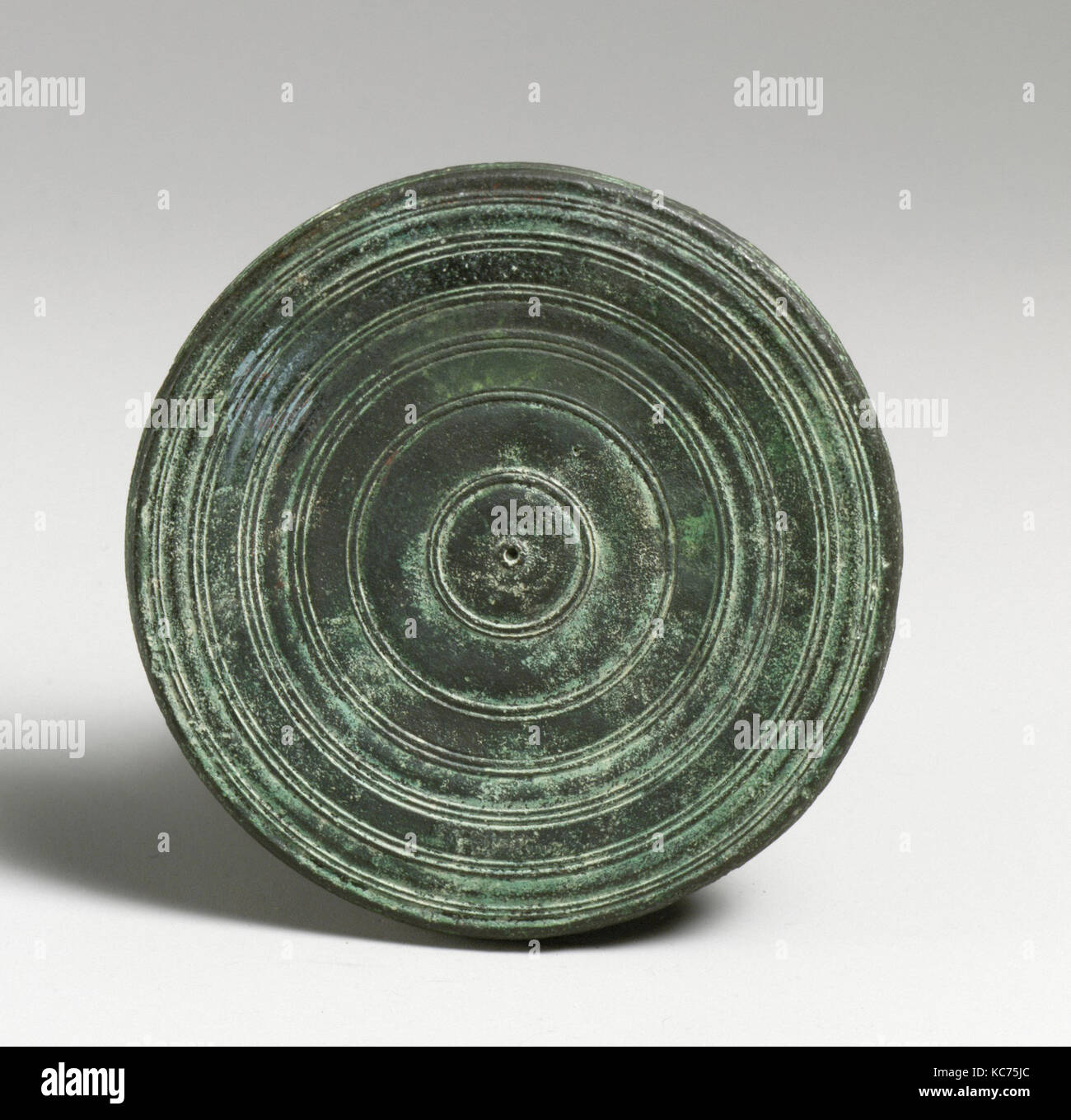 Greek bronze mirror hi-res stock photography and images - Alamy