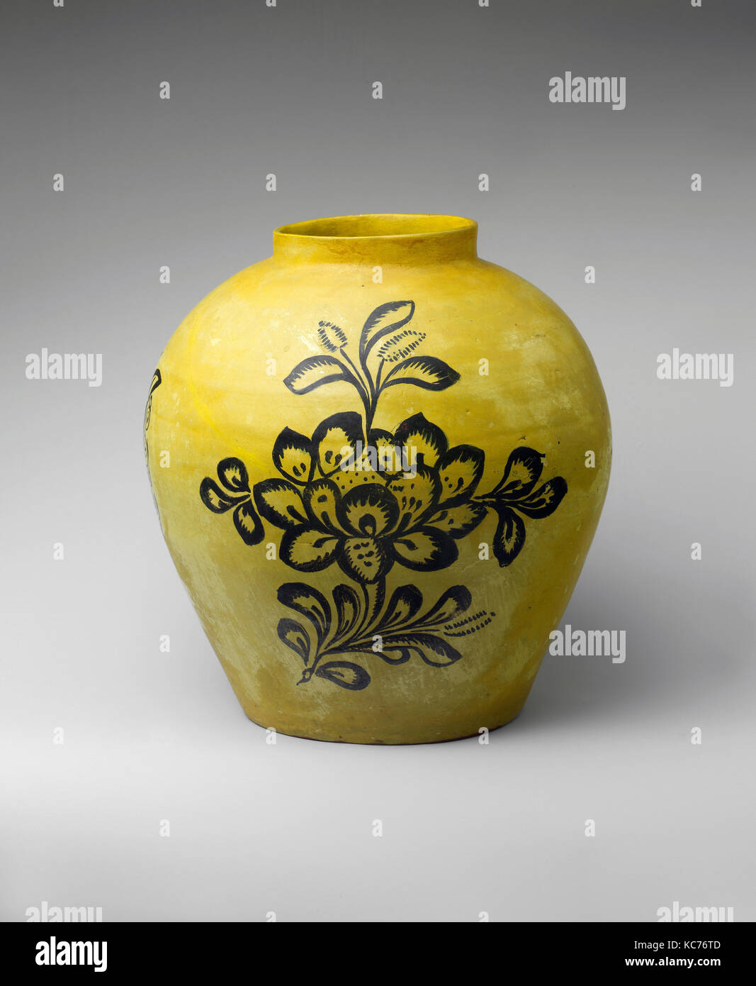 Jar, ca. 1840, Made in Mexico, Mexican, Tin-glazed earthenware, H. 11 1 ...
