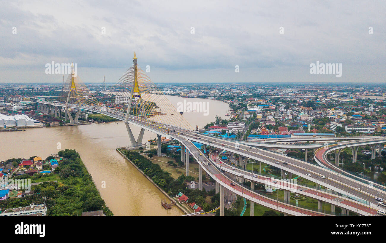 Nine eye bridge hi-res stock photography and images - Alamy