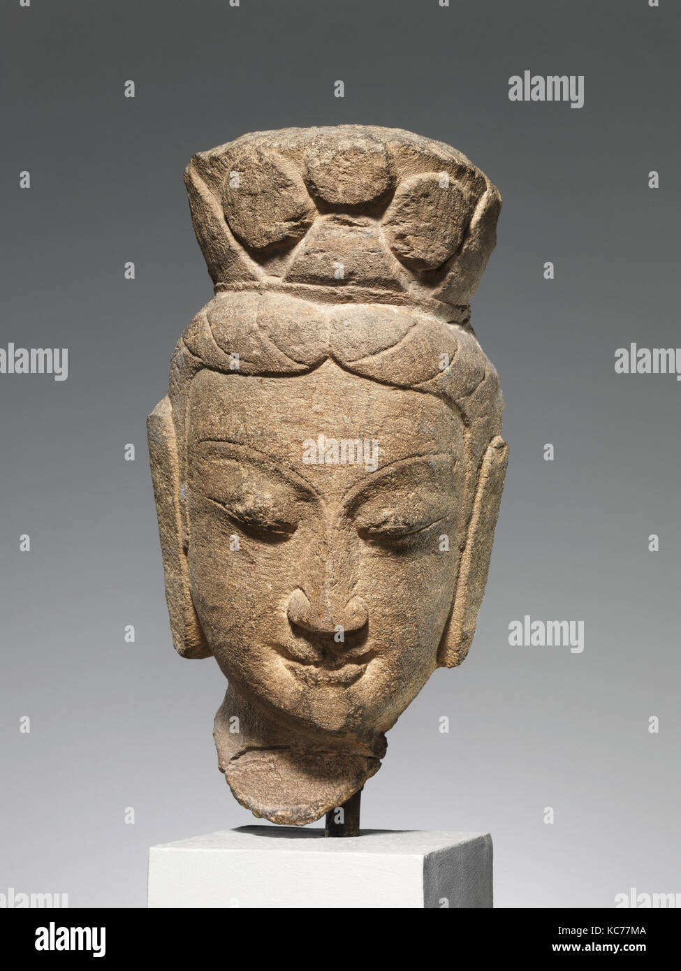Head of a Bodhisattva, Northern Wei dynasty (386–534), late 5th century ...
