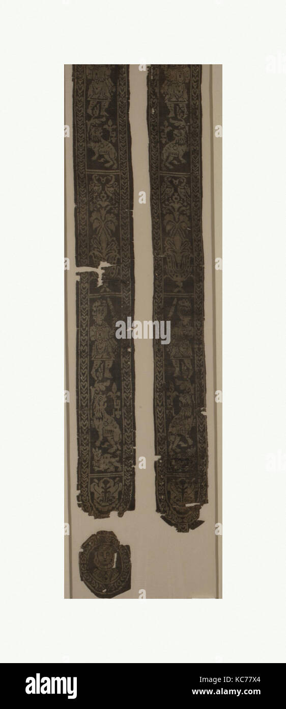 Tunic bands hi-res stock photography and images - Alamy