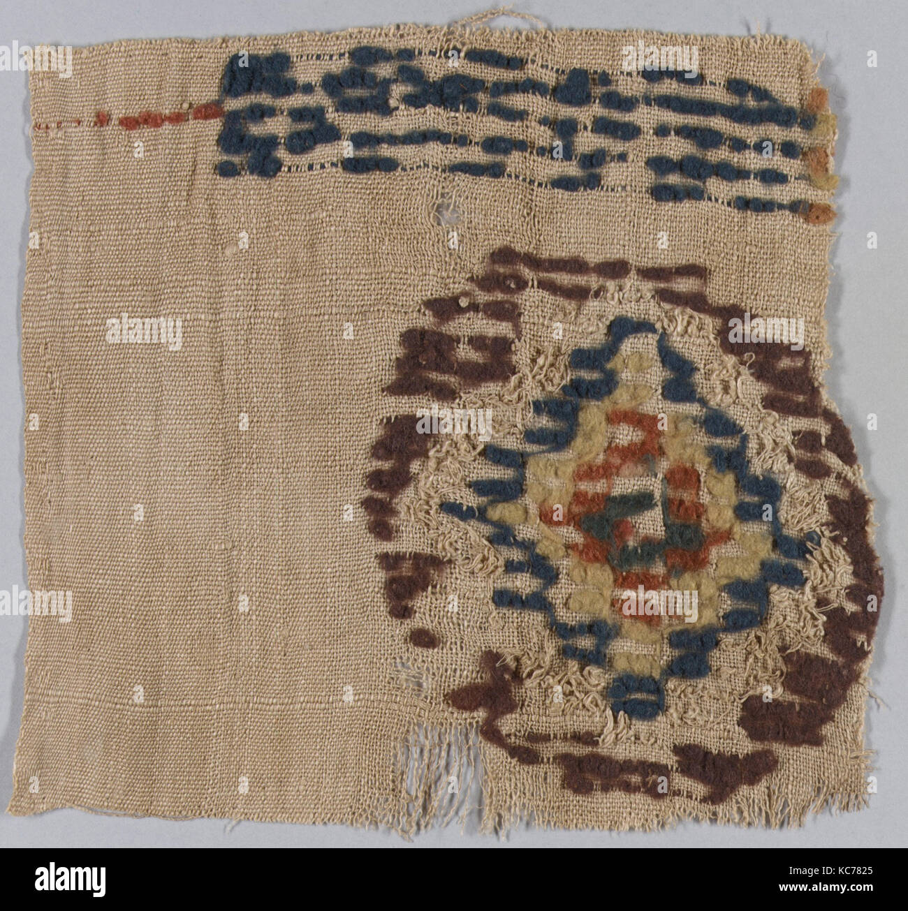 Fragment, 4th–5th century, Attributed to Egypt, Linen, wool; tapestry ...
