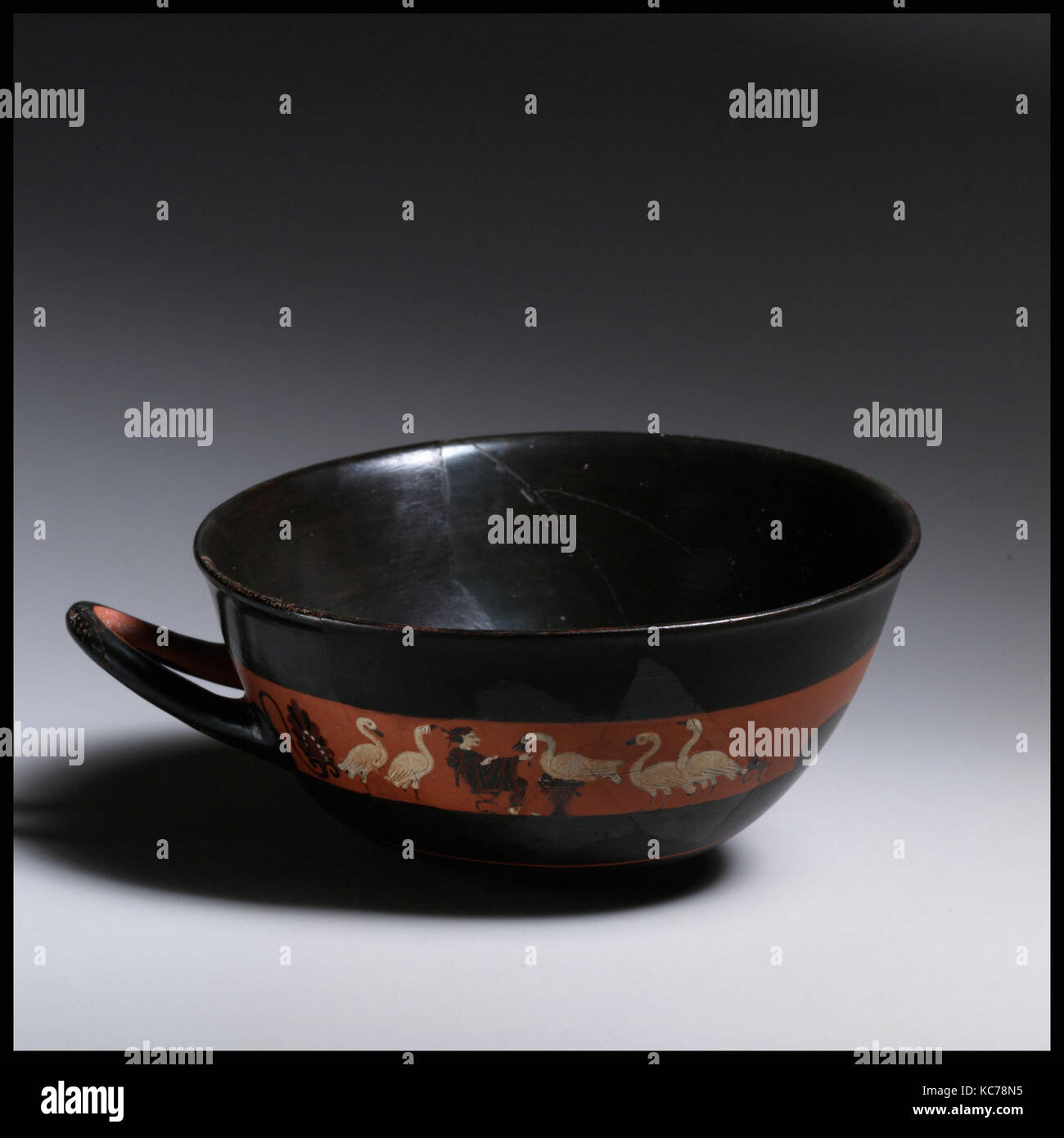 Terracotta kylix: band-cup (drinking cup), ca. 540 B.C Stock Photo - Alamy