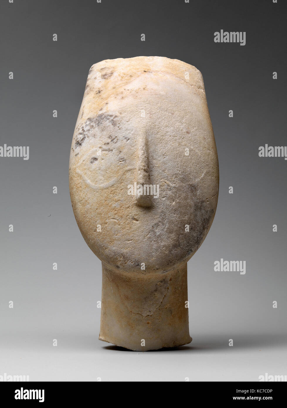Marble head from the figure of a woman, 2700–2500 B.C Stock Photo - Alamy