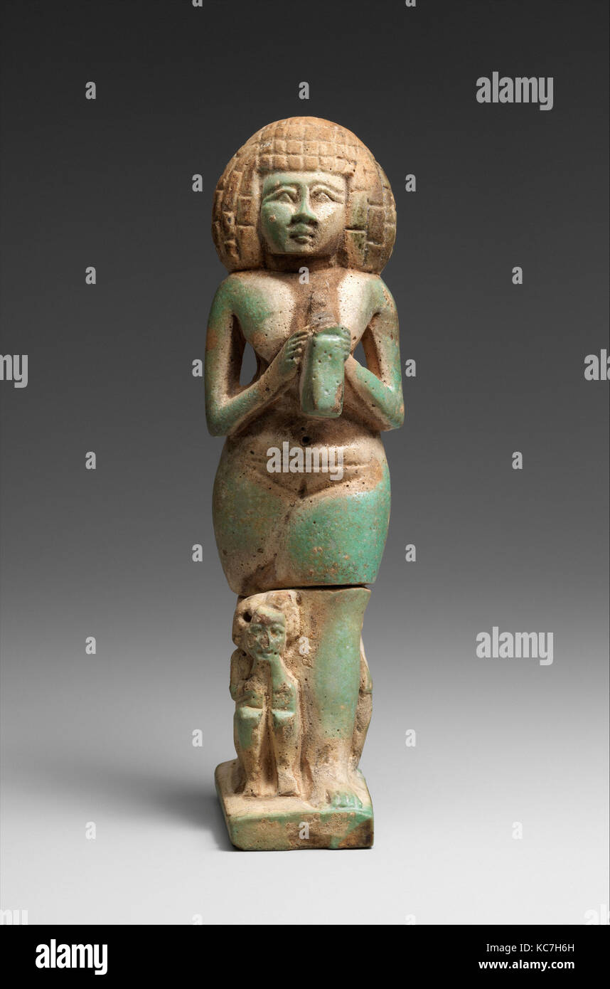 Third intermediate period egypt woman hi-res stock photography and ...
