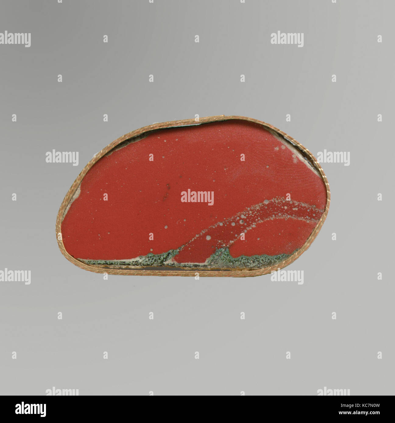 Irregular fragment shape hi-res stock photography and images - Alamy