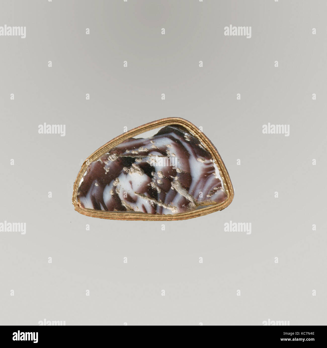 Glass marbled mosaic inlay hi-res stock photography and images - Alamy