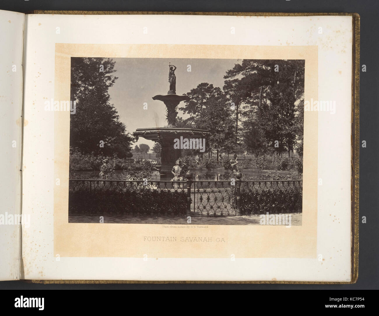 Fountain, Savanah, Georgia, George N. Barnard, 1860s Stock Photo - Alamy