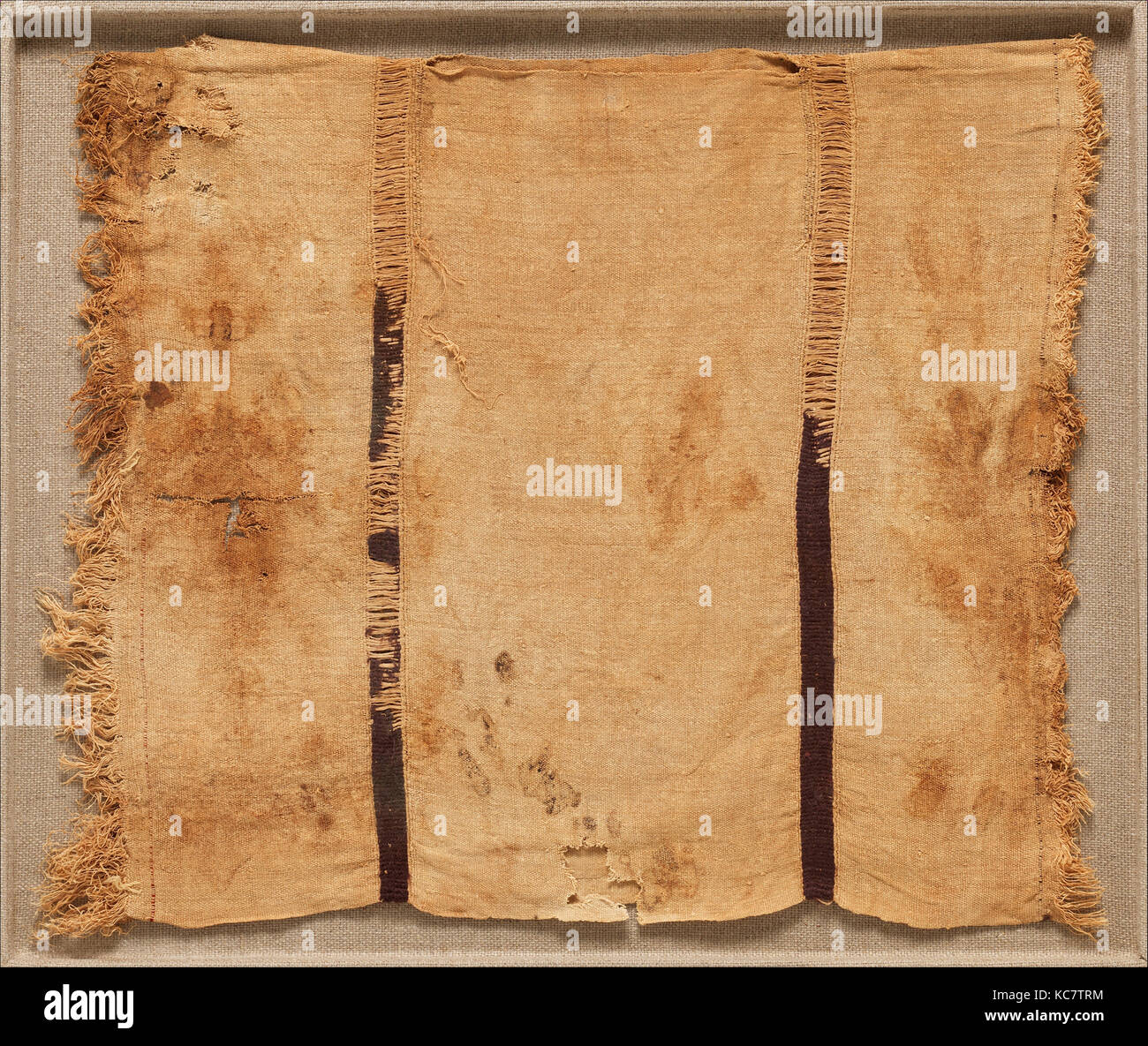 Child's Tunic, 4th–7th century, Made in Kharga Oasis, Byzantine Egypt ...