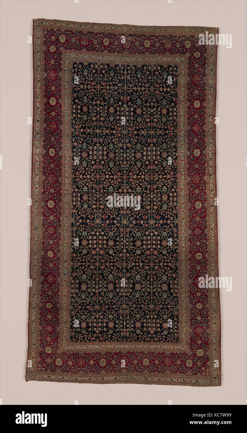 Trellis pattern carpet hi-res stock photography and images - Alamy