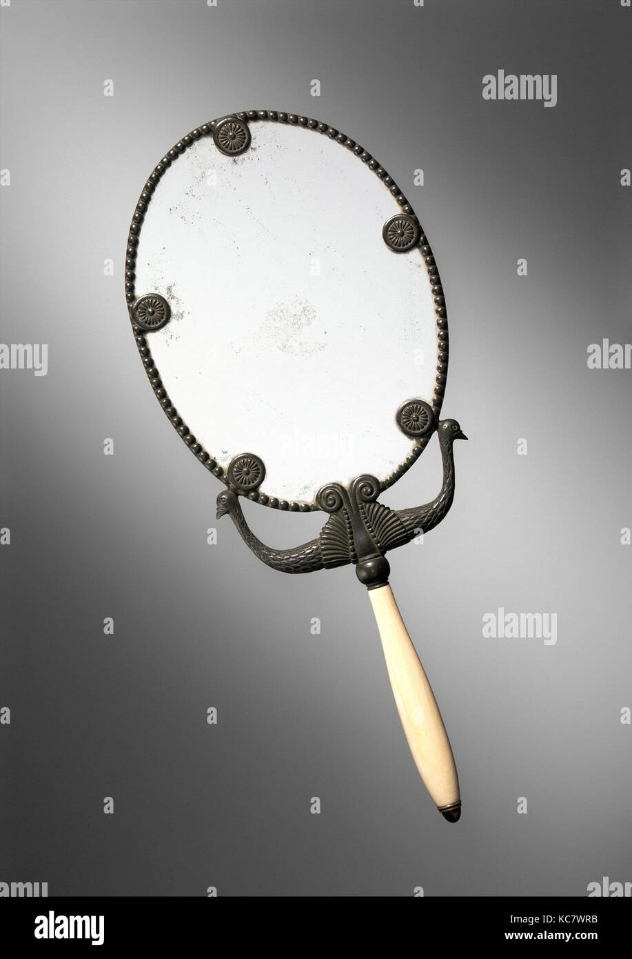 Ivory mirror hi-res stock photography and images - Alamy