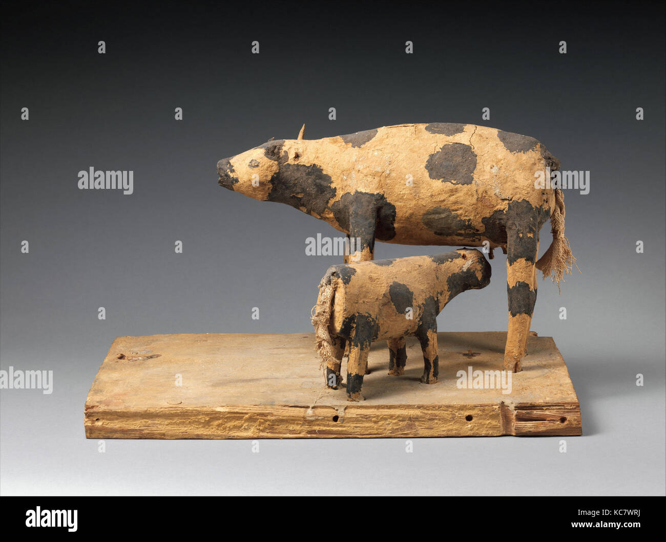 Model of a Cow and Her Calf, Middle Kingdom, Dynasty 11–mid 12, ca ...