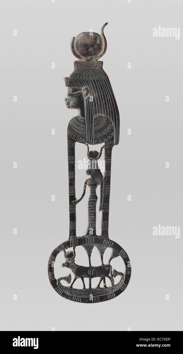 Menat beads hi-res stock photography and images - Alamy