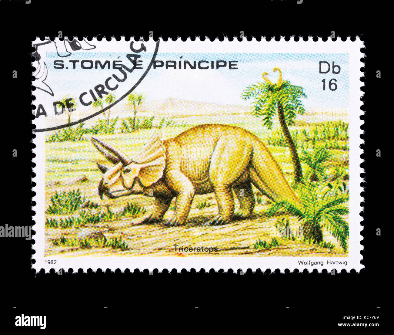 Triceratops dinosaur extinct prehistoric reptile hi-res stock ...