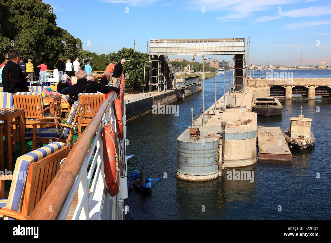 Esna lock on river nile hi-res stock photography and images - Alamy