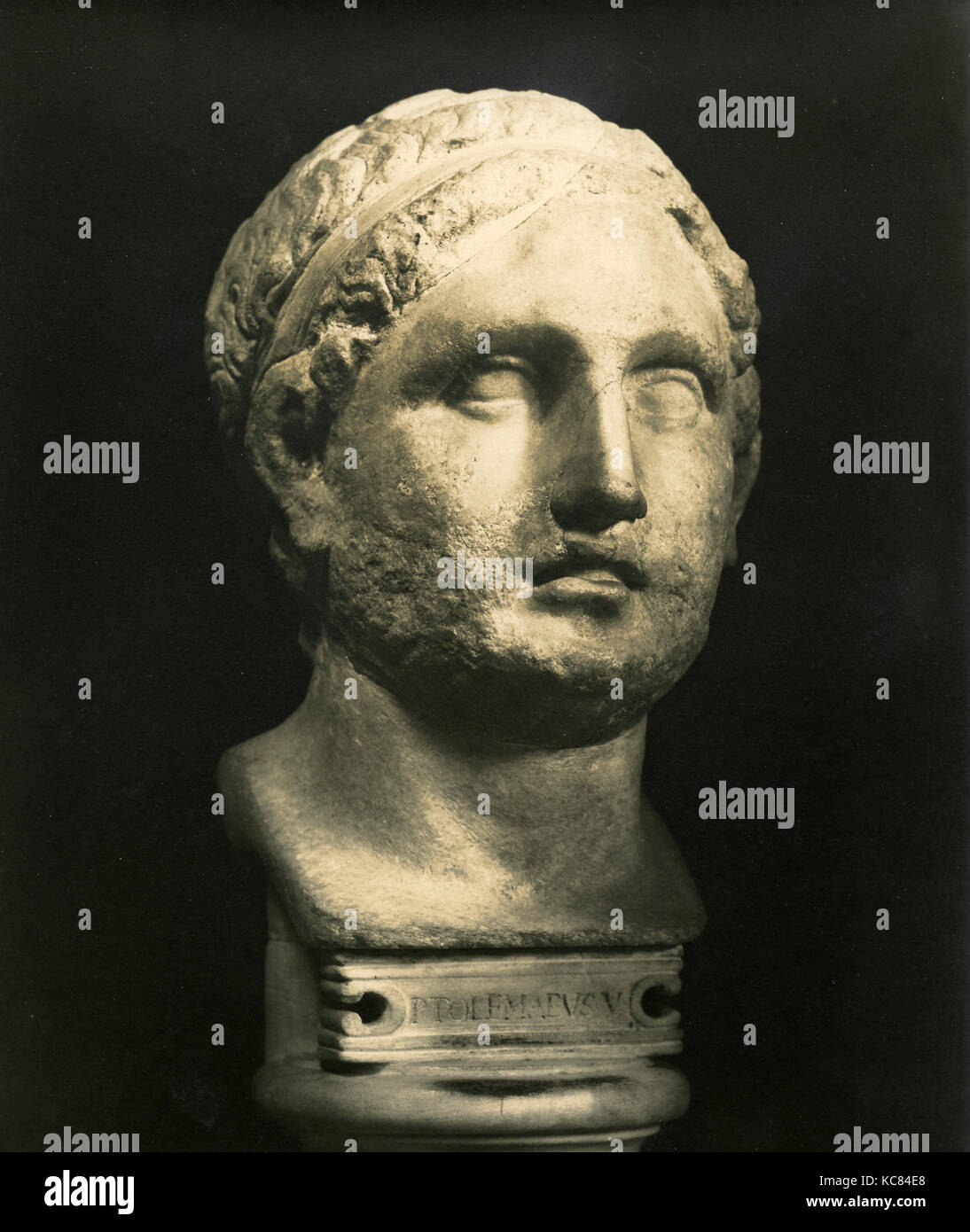 Greek philosopher Ptolemy, Marble statue Stock Photo - Alamy