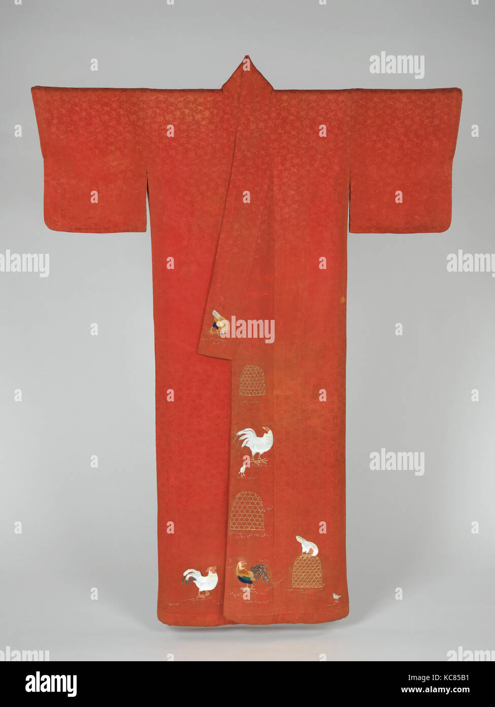 鶏柄小袖, Kosode Robe with Roosters and Hens, 19th century Stock Photo - Alamy