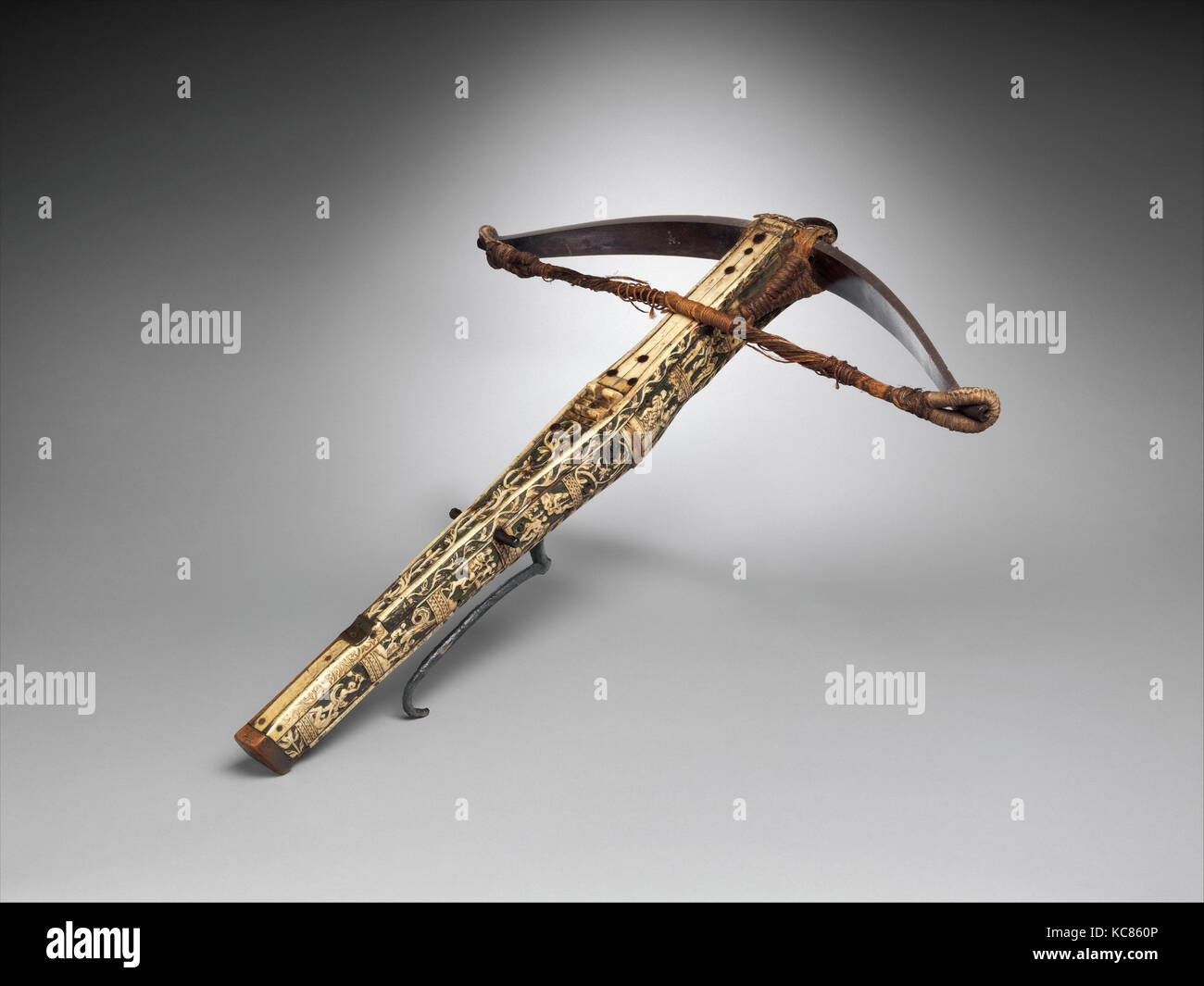 Crossbow (Halbe Rüstung) with Cranequin (Winder), crossbow, ca. 1560–80 ...