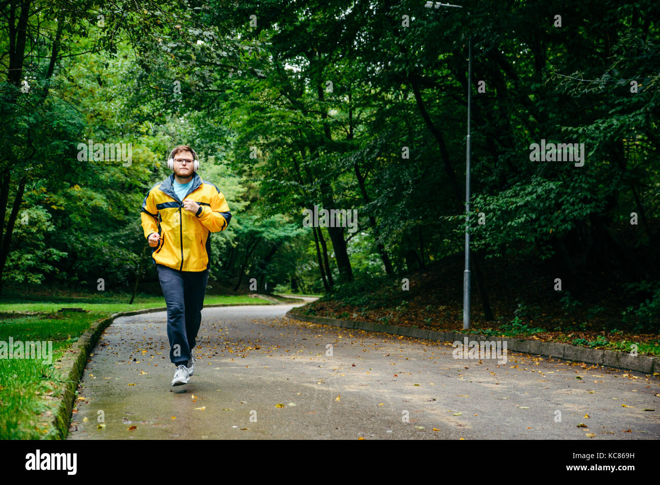 Runnin man hi-res stock photography and images - Alamy